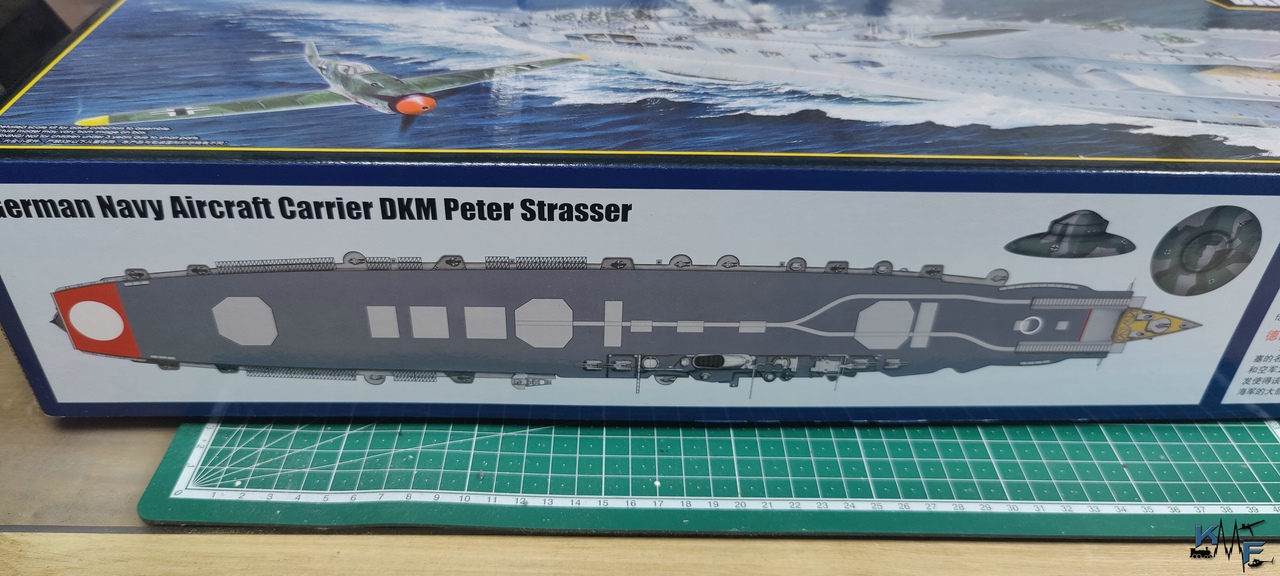 German Navy Aircraft Carrier DKM Peter Strasser - Bausatzvorstellung ...
